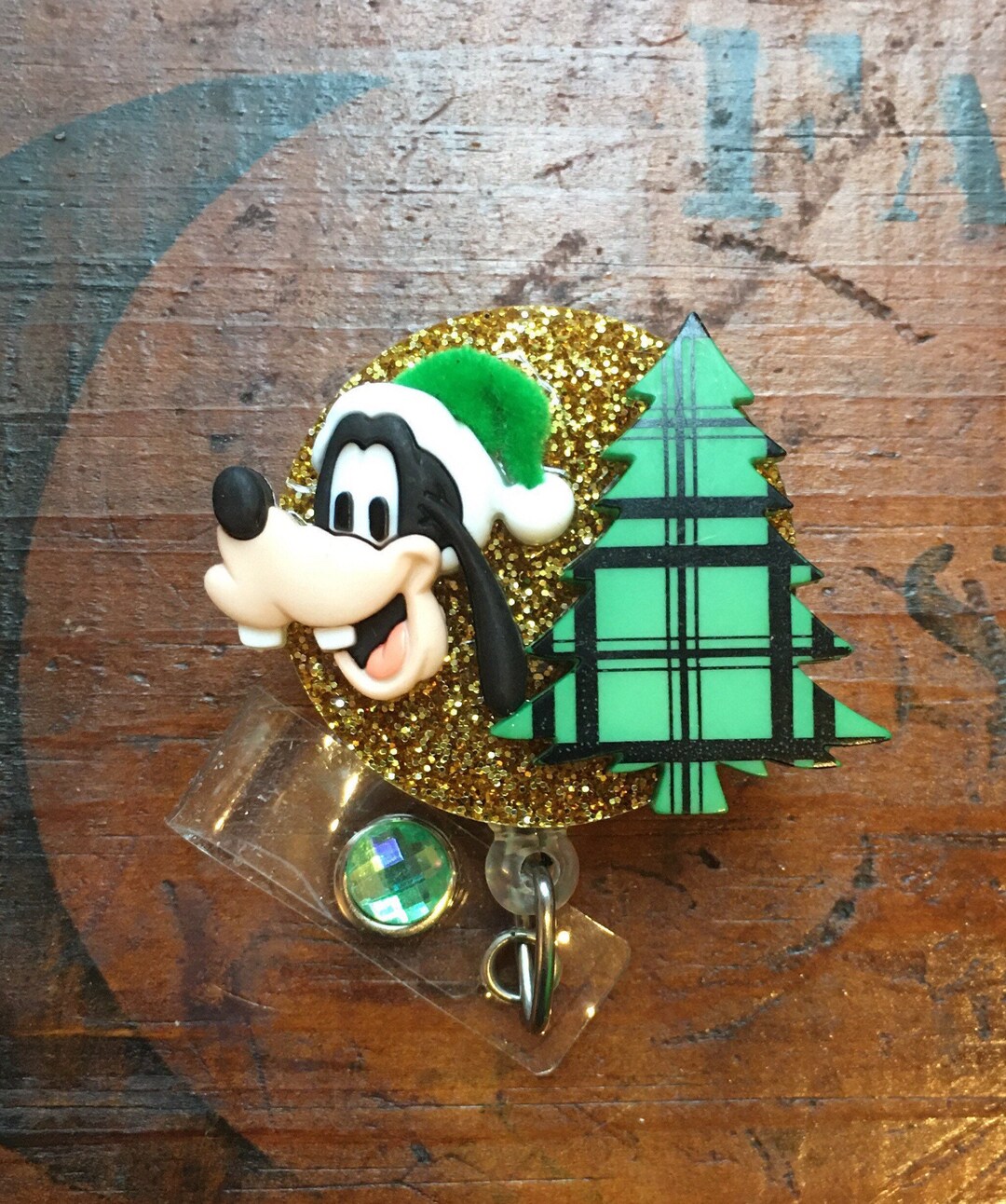 Disney Christmas Goofy ID Badge Reel - Etsy