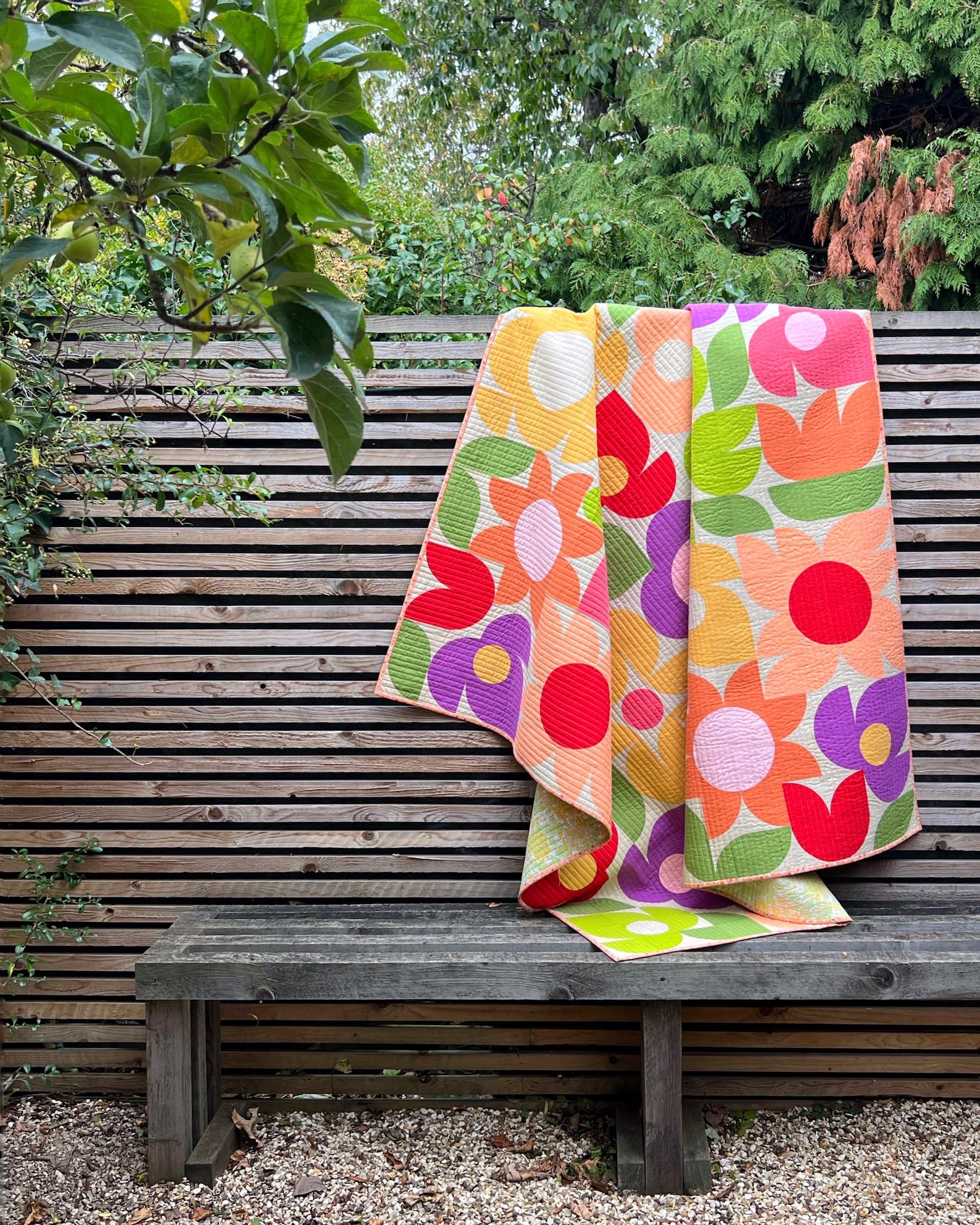 Bloomin' Lot Quilt Pattern PDF Download – Modern Flower Quilt - Etsy