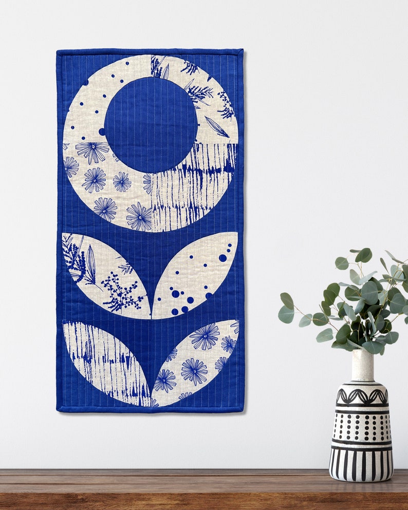 Tall Poppy Quilt Pattern PDF Download Modern Flower Quilt in - Etsy