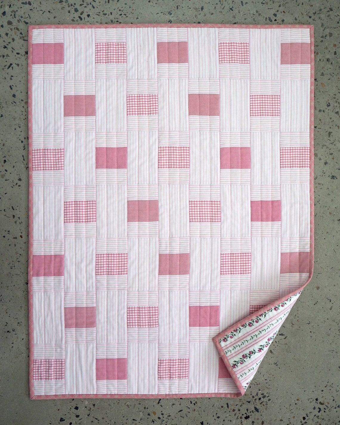 Checks and Balances Quilt Pattern PDF Download - Etsy Canada