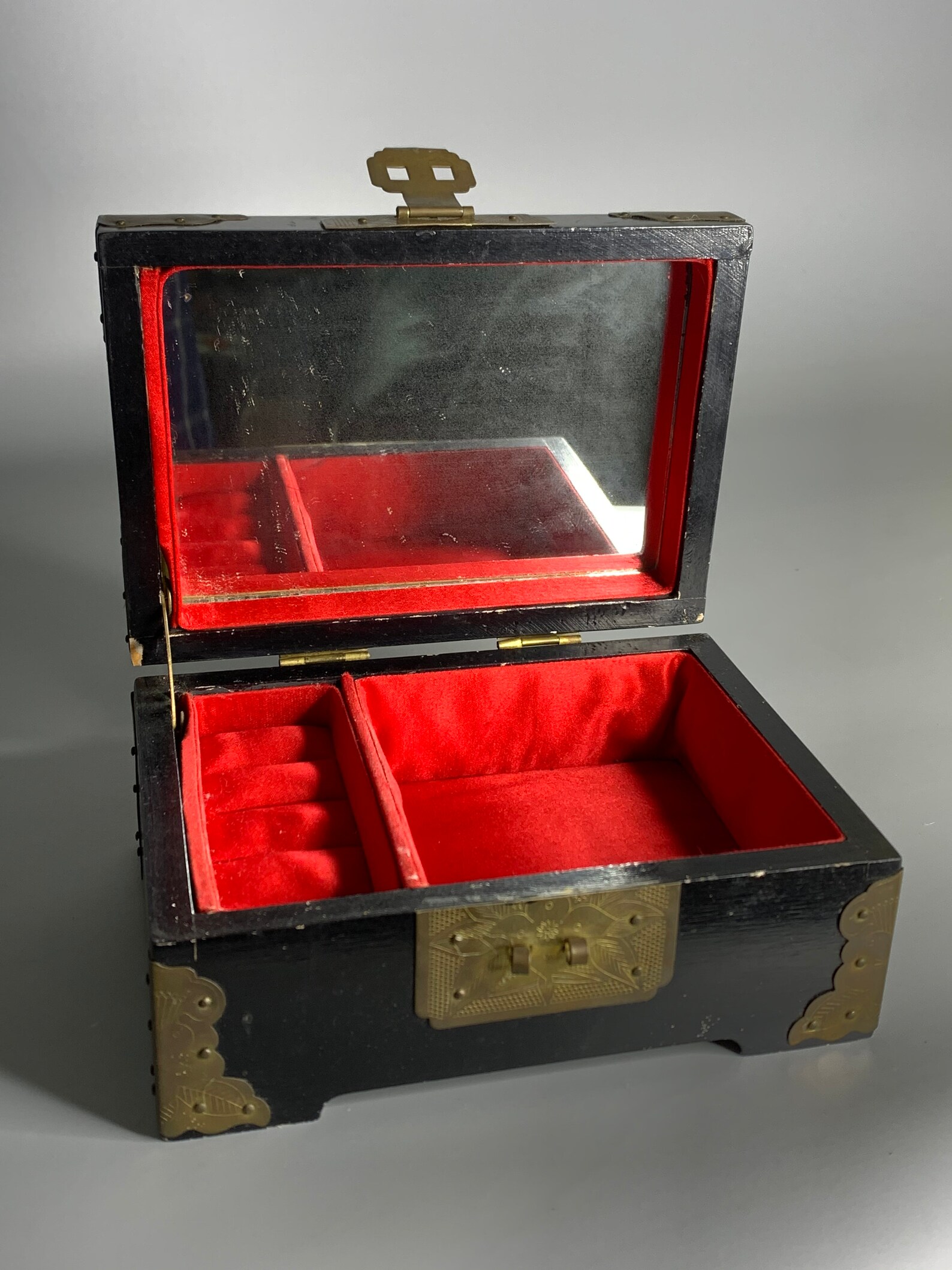 Japoneese Style Vintage Laquer Wooden and Brass Jewelry Box With Mirror ...
