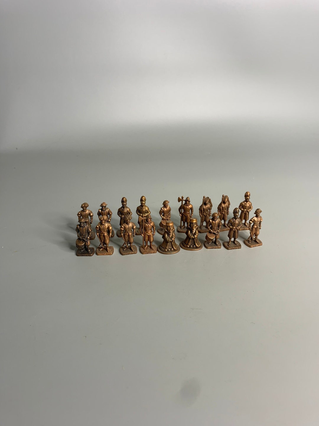 Vintage 18 Copper Color Lead Figurines Soldiers - Etsy