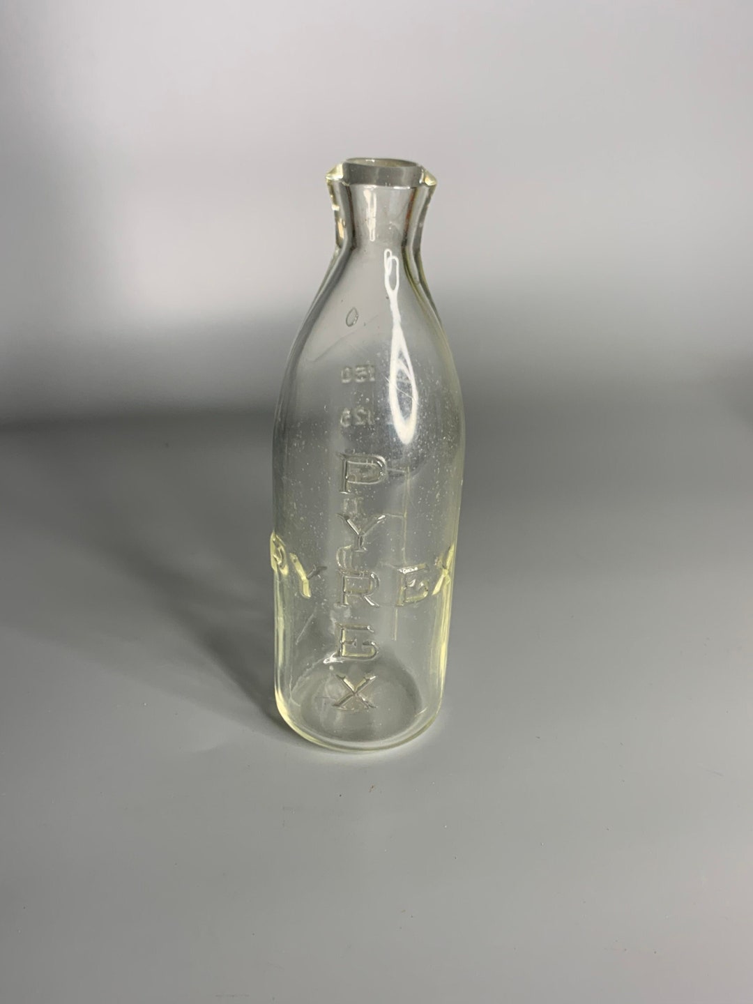 French Vintage Pyrex Glass Bottle Measuring - Etsy