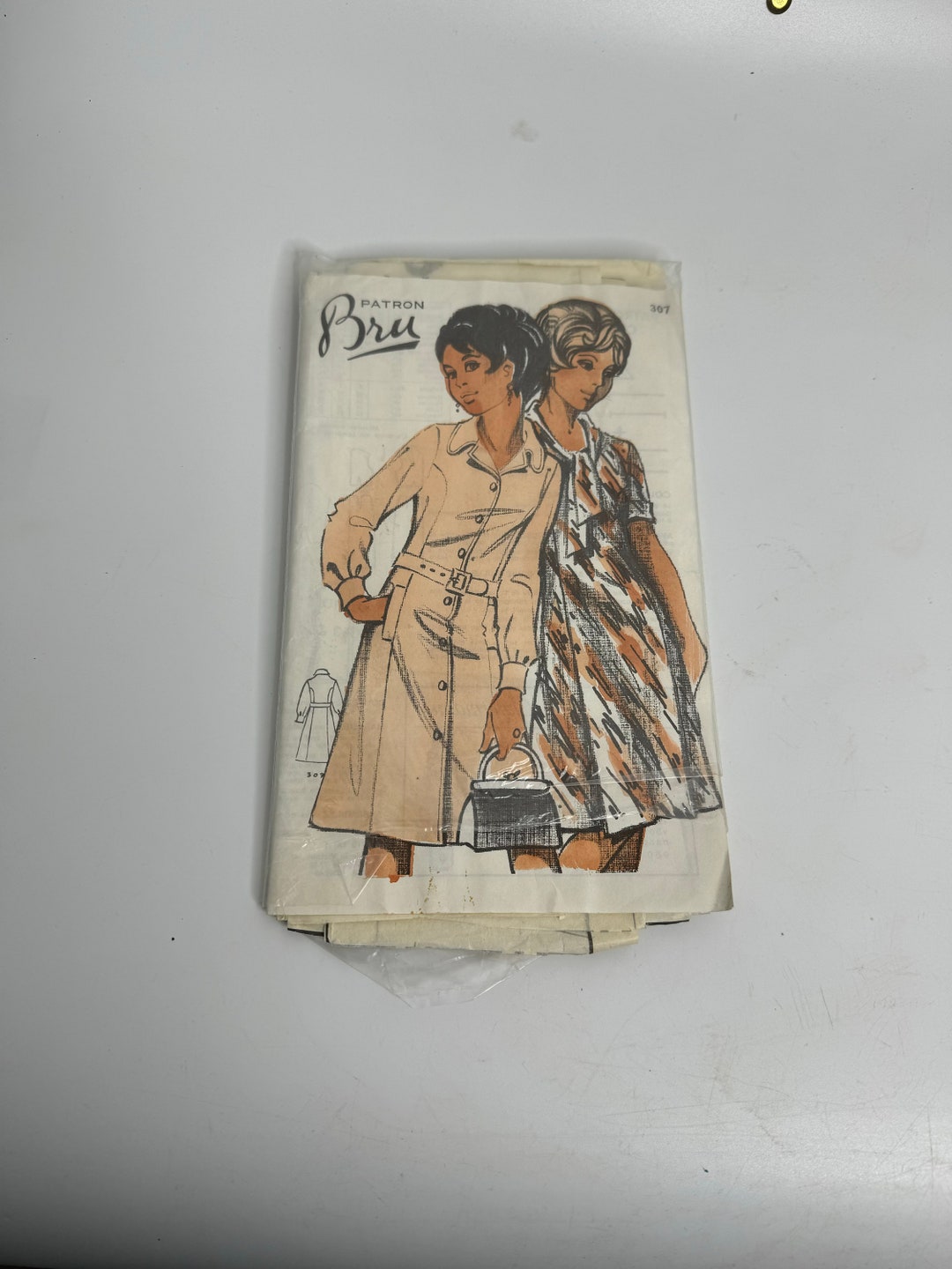 Vintage Patron Pattern Modele - Patron Bru - Sewing Blueprint Guide ...