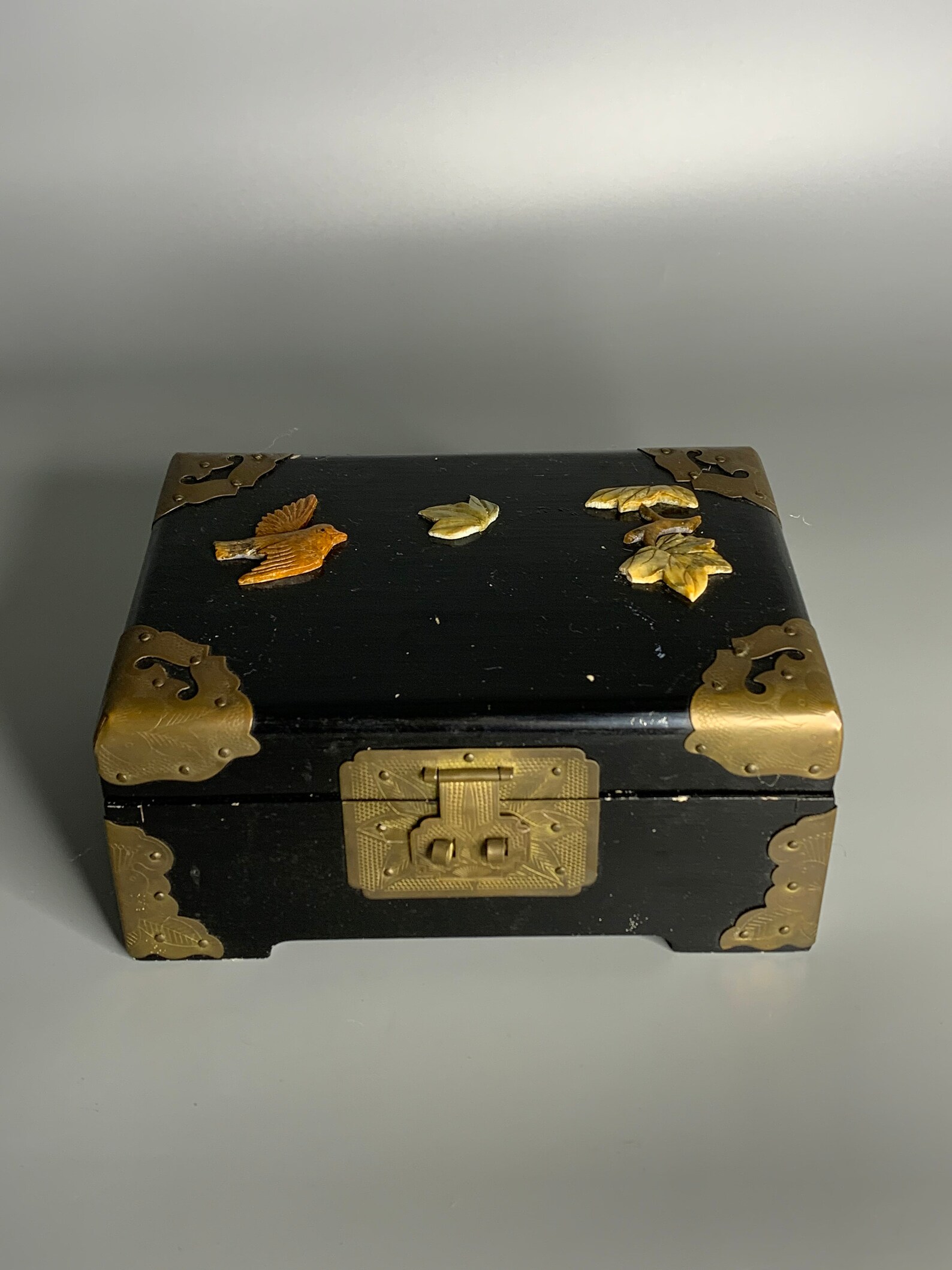 Japoneese Style Vintage Laquer Wooden and Brass Jewelry Box With Mirror ...