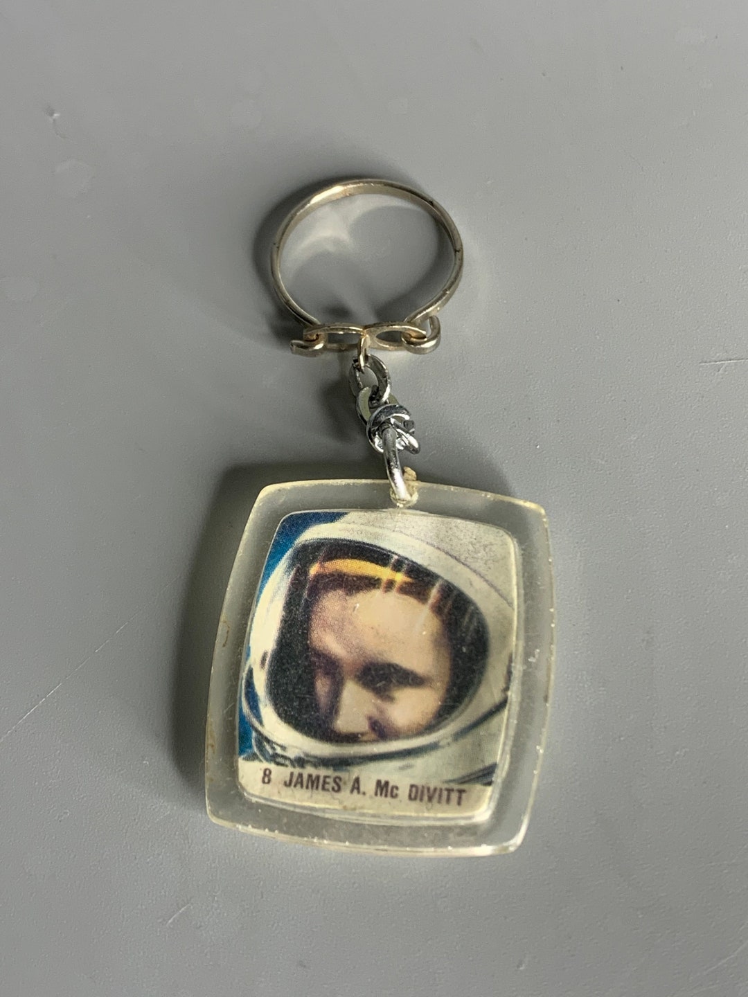 French Vintage Keychain Holder Advertising BN Buiscuit James C . MC ...