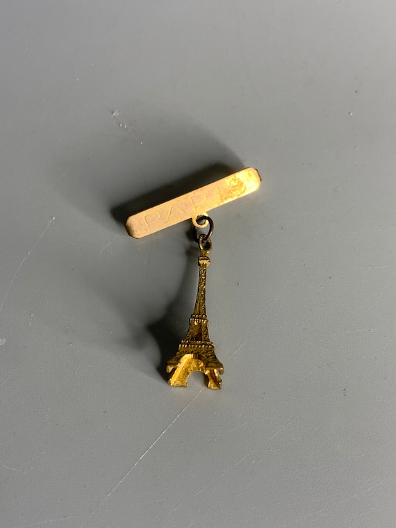 French vintage lapel pin - Gem