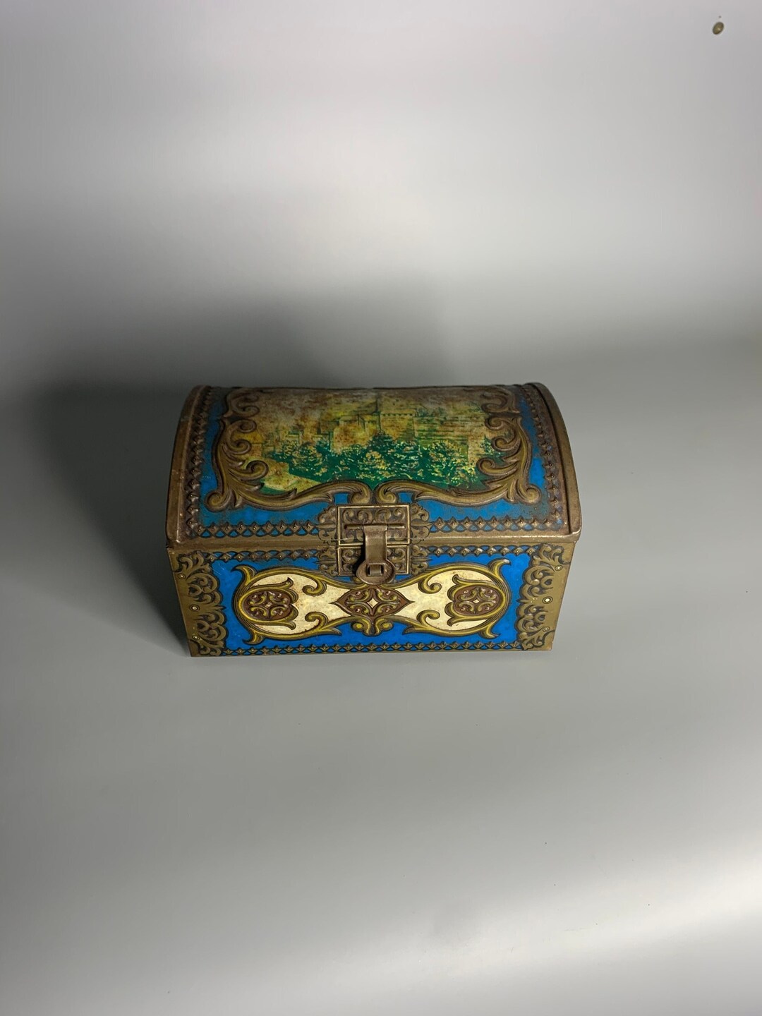 French Vintage Tin Can Knick Knack Box GBC Castle Scenery and Truck ...