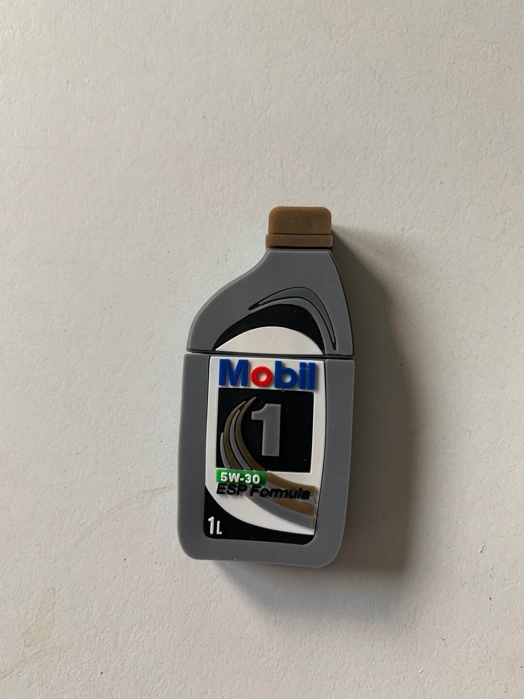 Vintage Mobil 1 - Esso Uitron USB Key Advertising From France ...