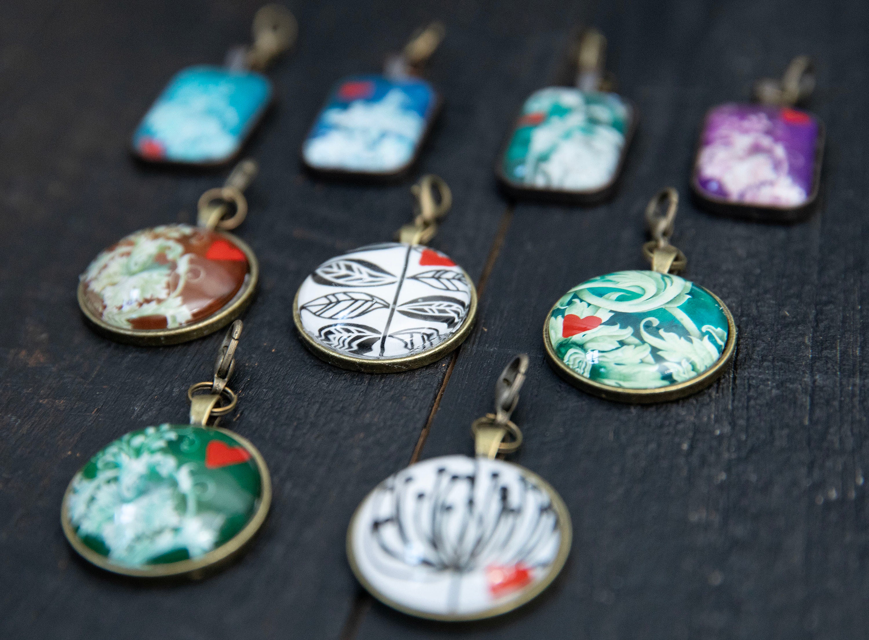 Unique Zipper Pull Charm. Original Maria Woods Artwork. Glass and ...