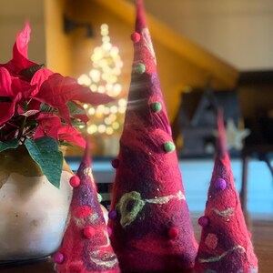 Handmade Needle-felted Merino Wool Christmas Tree. - Etsy