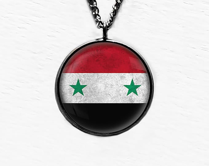 Syria Map Necklace With Arabic Calligraphy 18K GOLD / SILVER - Etsy Canada