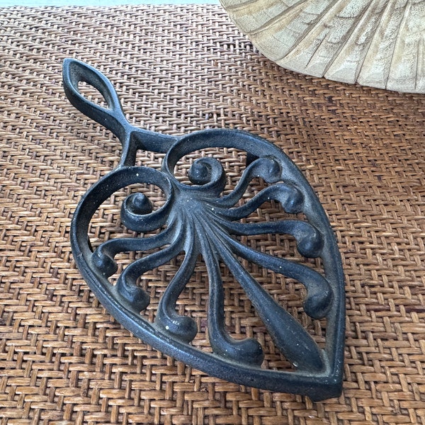 Cast Iron Heart - Etsy