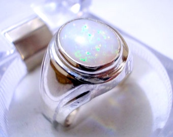 A Vast Variety of Carnelian Rings Ruby Rings & by RIngKIngz