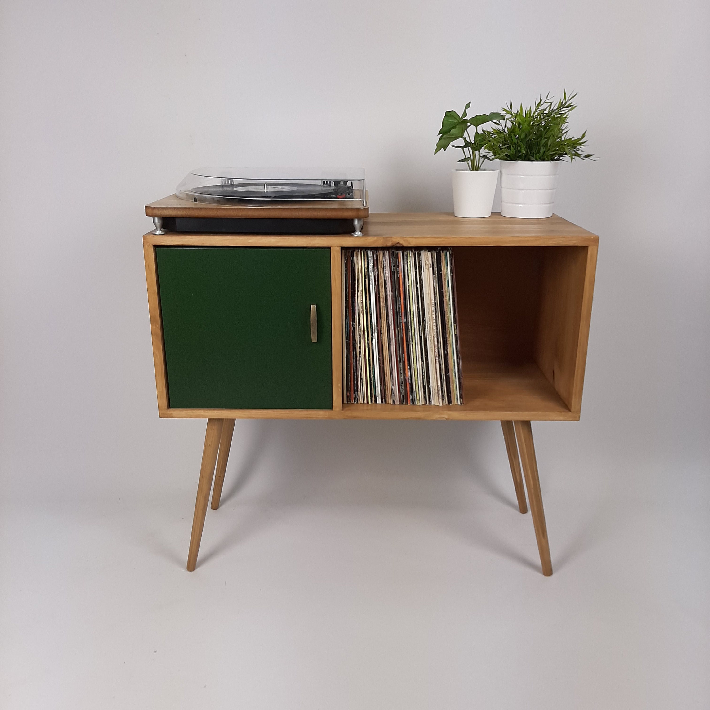 Media sideboard store
