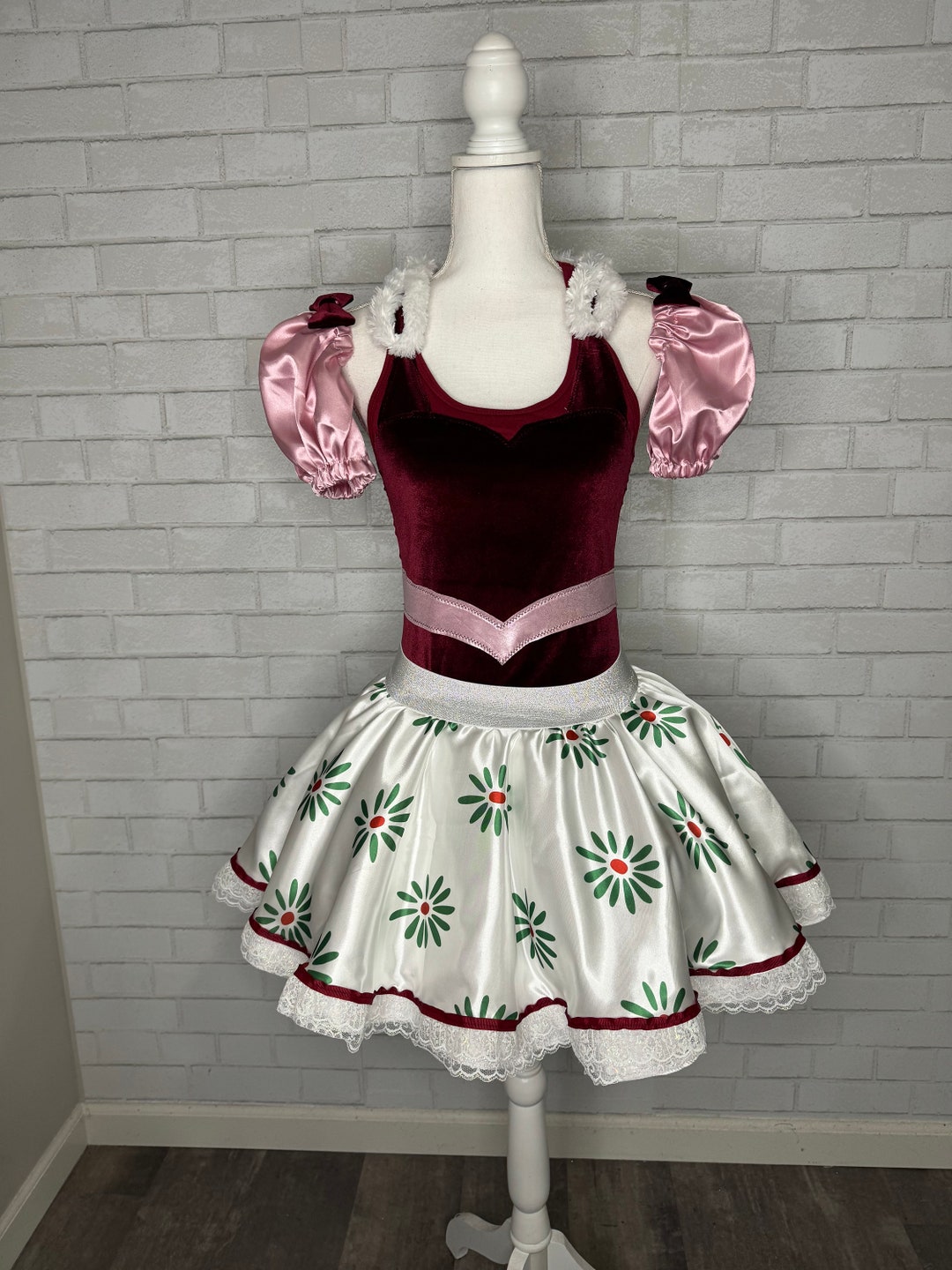 Haunted Mansion Picture TIGHTROPE WALKER Costume/running Outfit - Etsy