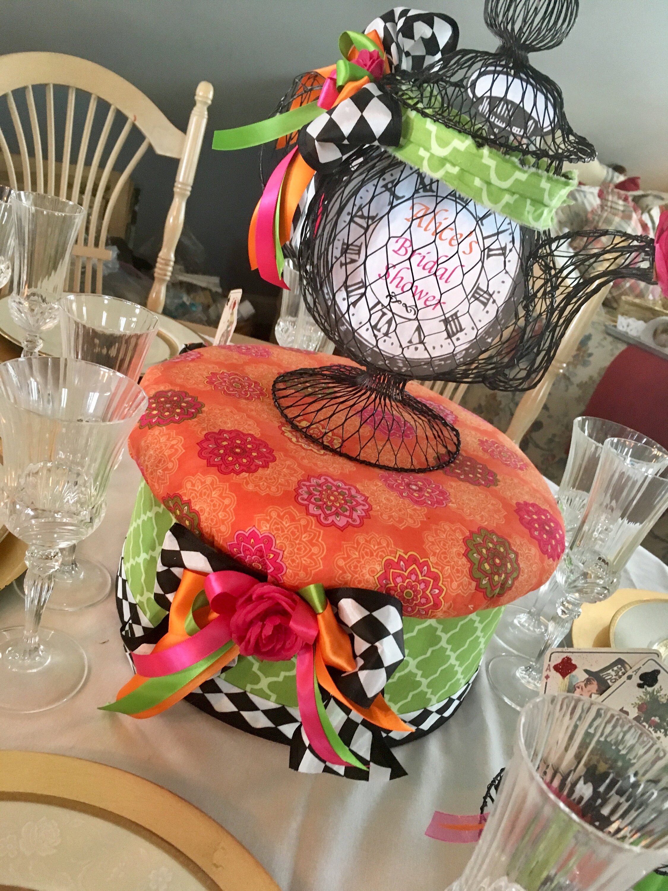 Alice in Wonderland centerpiece, Mad hatta centerpieces, mad hatta ...