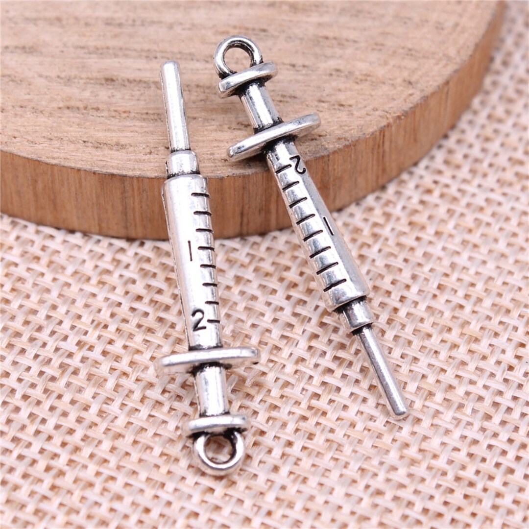 8/20PCS Antique Silver Tone 3D Syringe Pendant Doctor Nurse 9x36mm ...