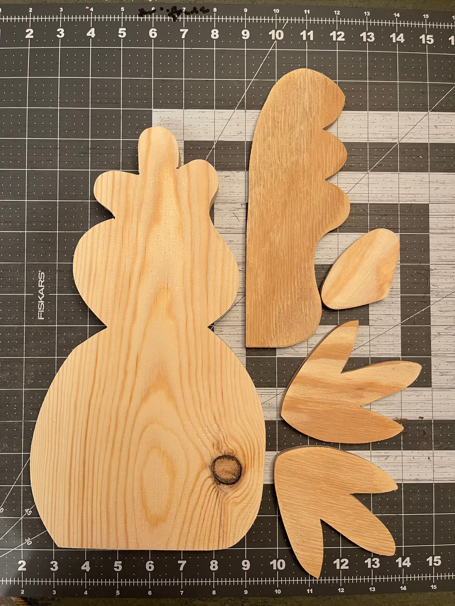 DIY Chicken Shelf Sitter/ Hanger Unfinished Wood Craft Kit - Etsy