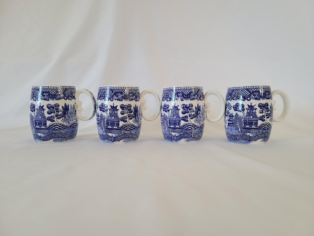Vintage Blue Willow Coffee Mugs, Set of 4 – Made in Japan, Very Old ...