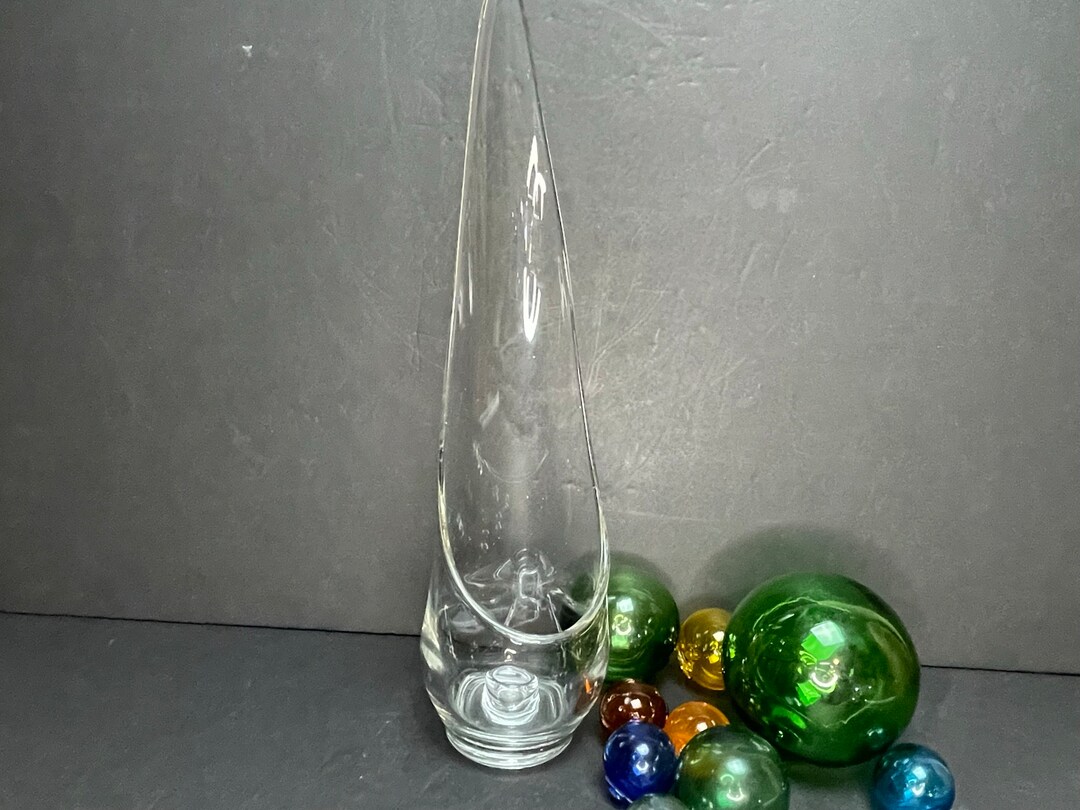 Vintage Mid Century Viking Taper Glow Art Glass / Swung Stretch Glass ...