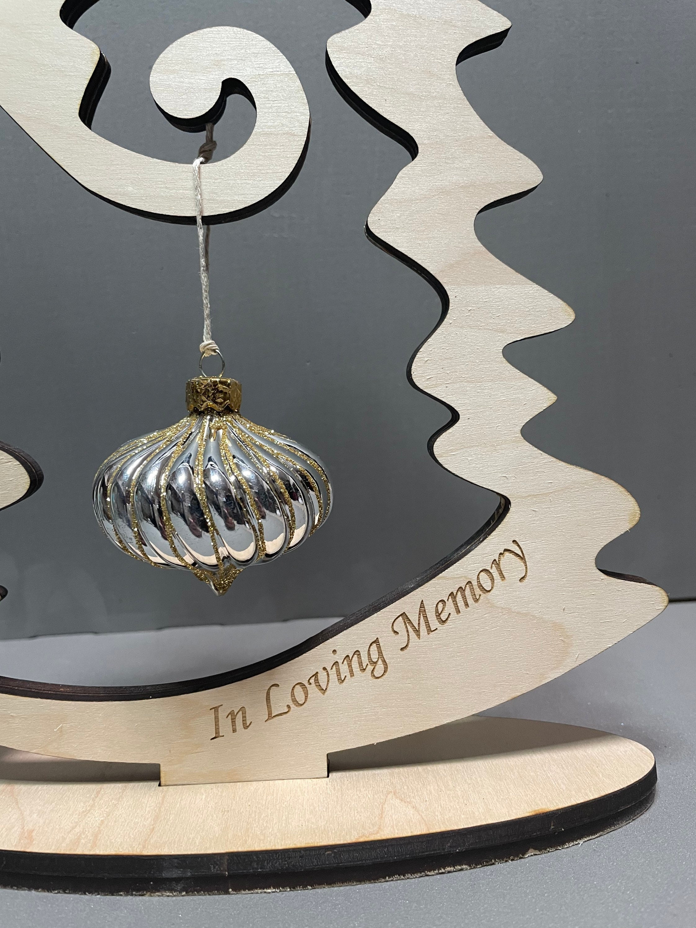 Christmas Ornament Hanger: in Loving Memory - Etsy