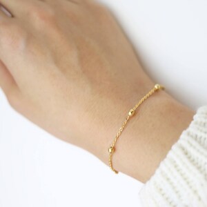 Gold Beaded Ball Bracelets // Single Chain Satellite Bracelet // Dew Drop Chain Bracelet ...