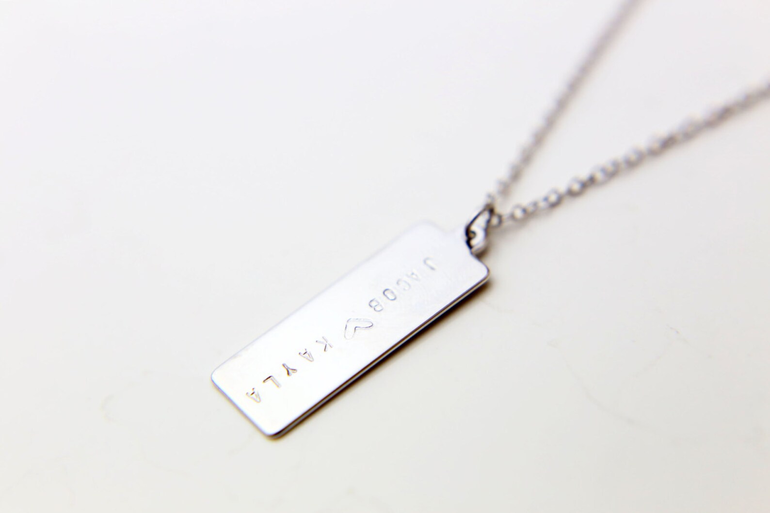 Name Tag Necklace / Personalized Name Bar Necklace / Vertical - Etsy
