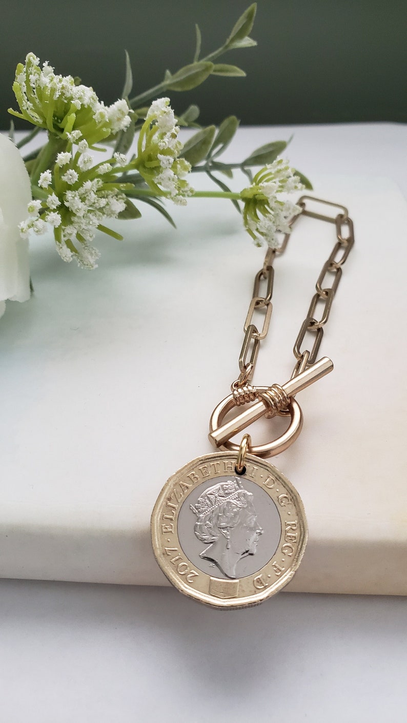 Paperclip Chain Bracelet British Coin Jewelry Queen - Etsy