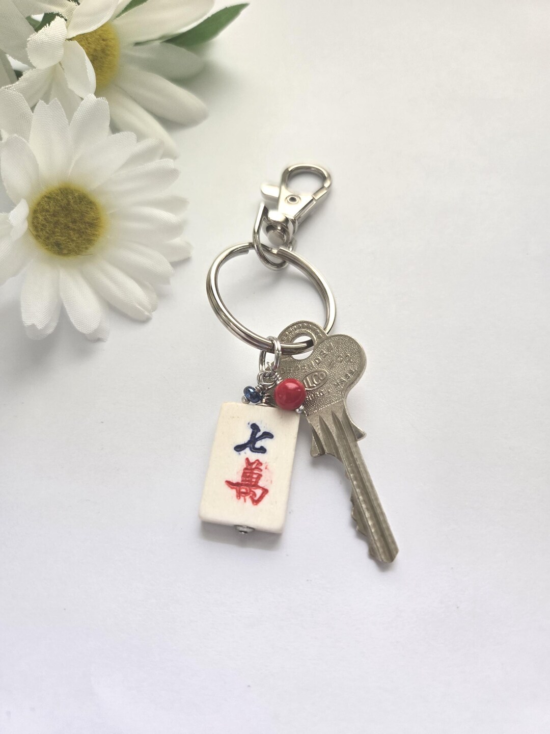 Mahjong Keychain, Chinese Mahjong, Bone Tile Keyring, Birthday Gift for ...