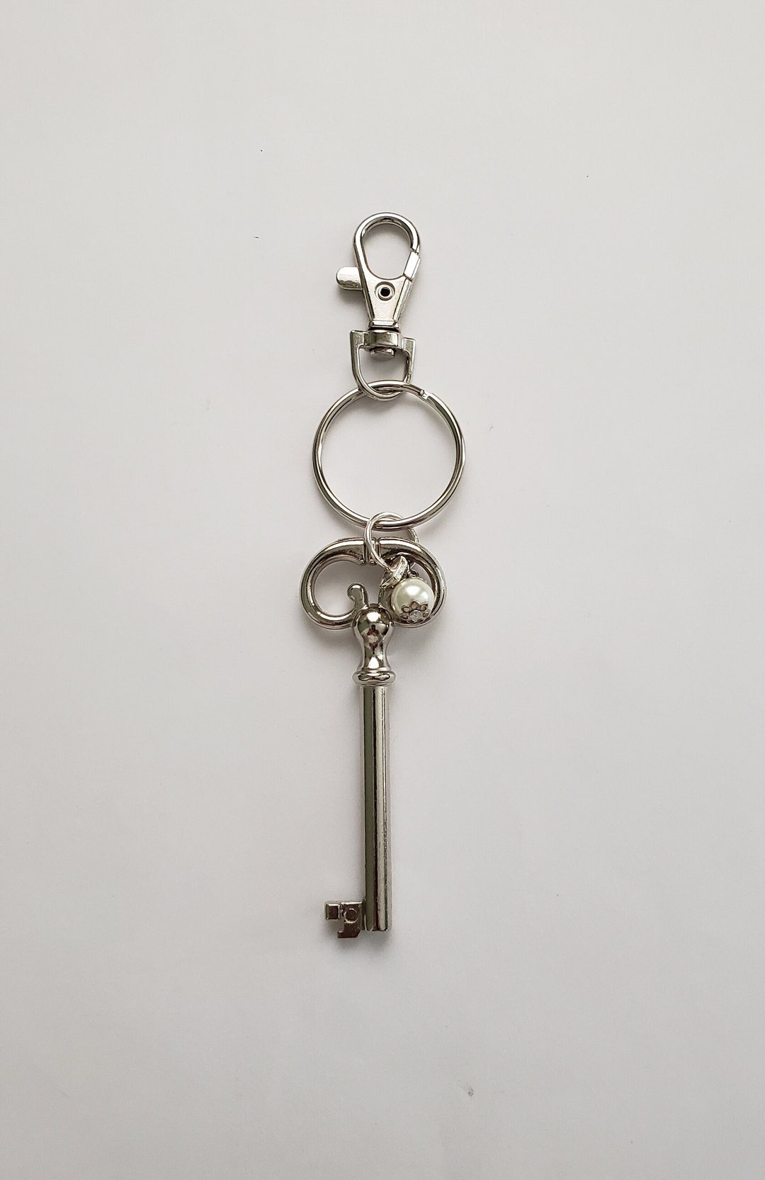 Skeleton Key Keychain, Silver Keychain, Assemblage Keychain, Gift for ...