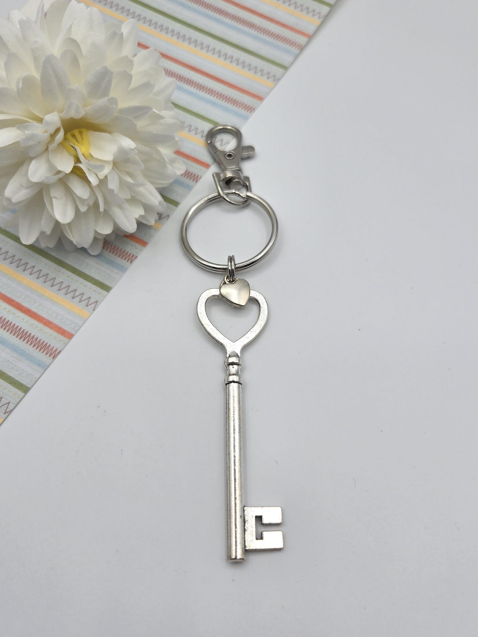 Vintage-style Skeleton Key Keychain, Two Heart Keychain, Silver Heart ...