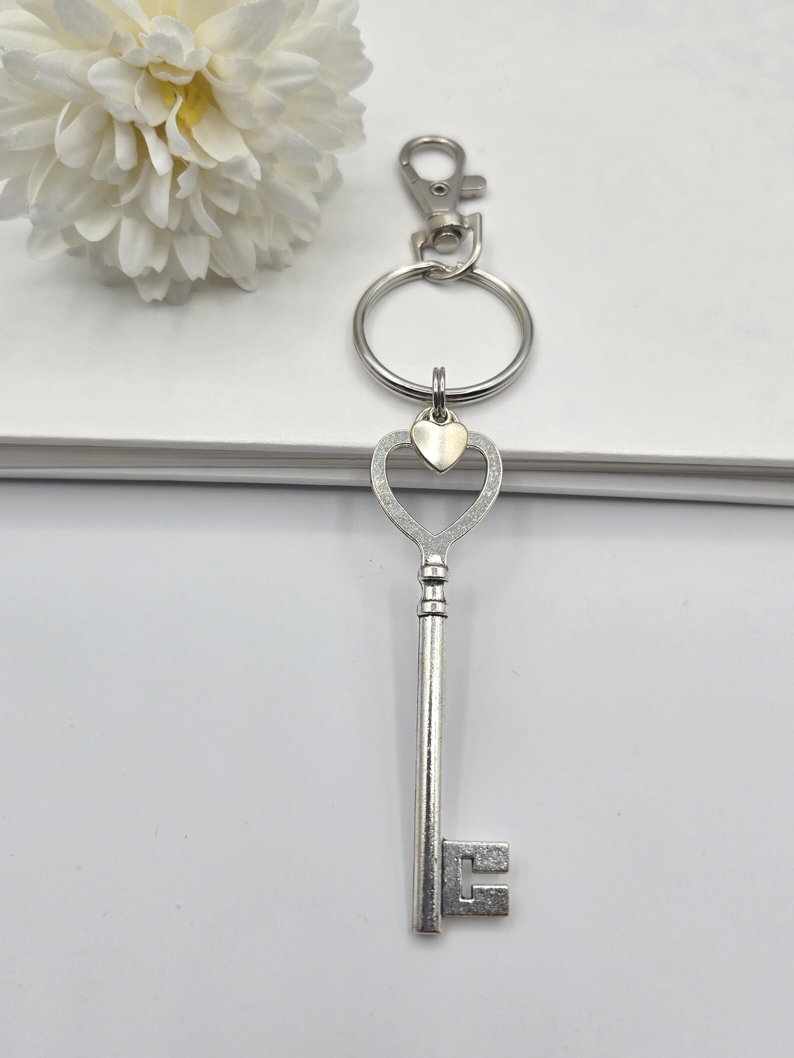 Vintage-style Skeleton Key Keychain, Two Heart Keychain, Silver Heart ...