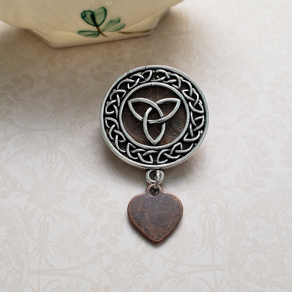 RecycledFinery - Etsy