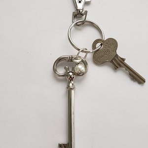 Skeleton Key Keychain, Silver Keychain, Assemblage Keychain, Gift for New Driver, New Homeowner ...