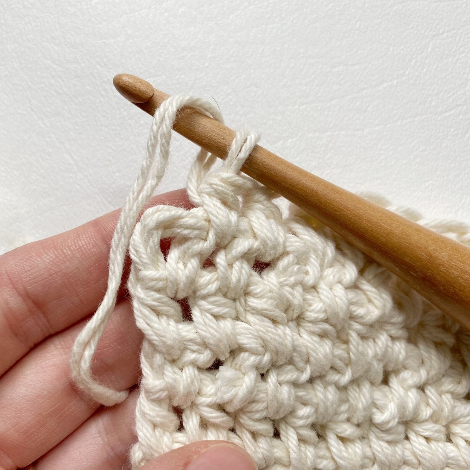 Crochet Table Runner Pattern, Easy Crochet Coffee Table Decor - Etsy