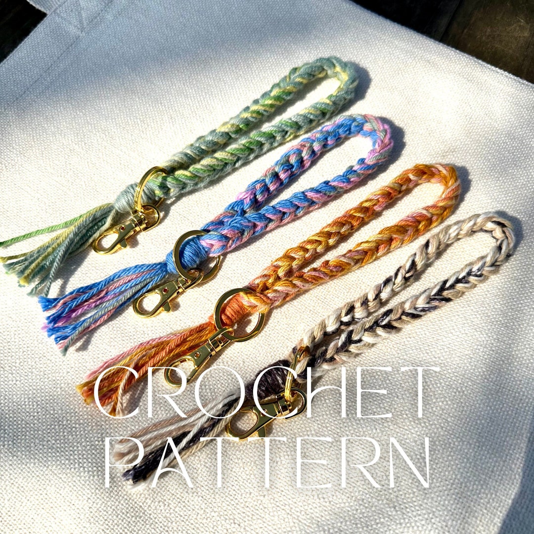 Wristlet Keychain Crochet Pattern, Easy Tassel Keyring Project ...