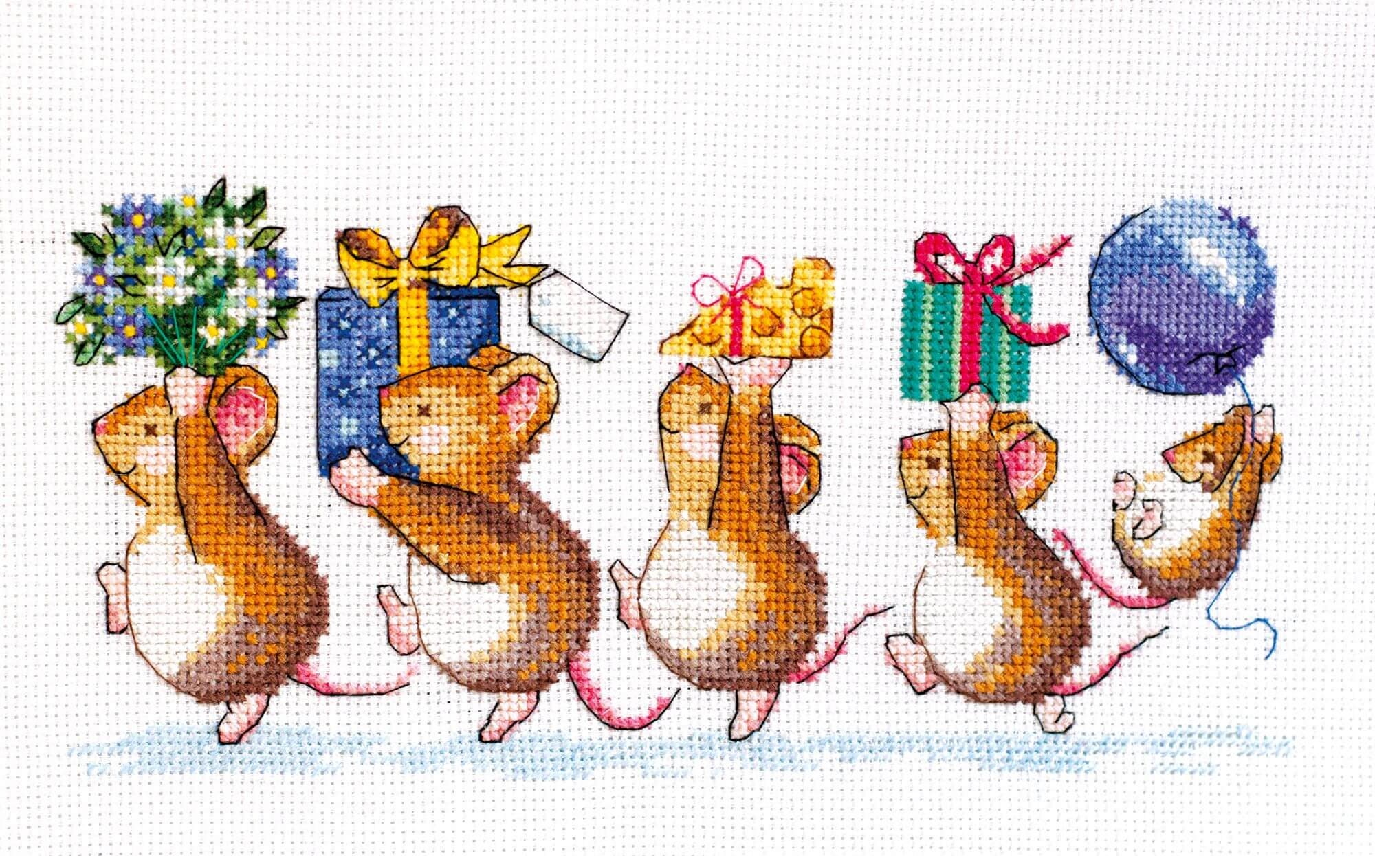 Christmas Cross Stitch Kit Mice with Gifts | Etsy