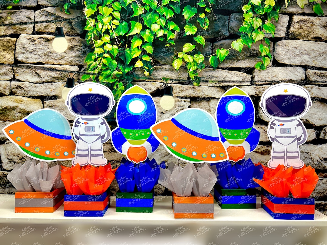 Outer Space Blast off Centerpiece Decoration Spaceship Outer Planets ...