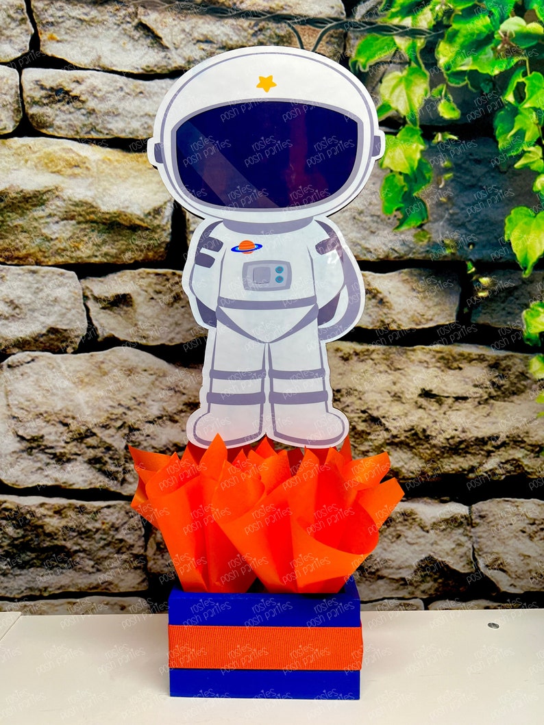 Outer Space Blast off Centerpiece Decoration Spaceship Outer Planets ...
