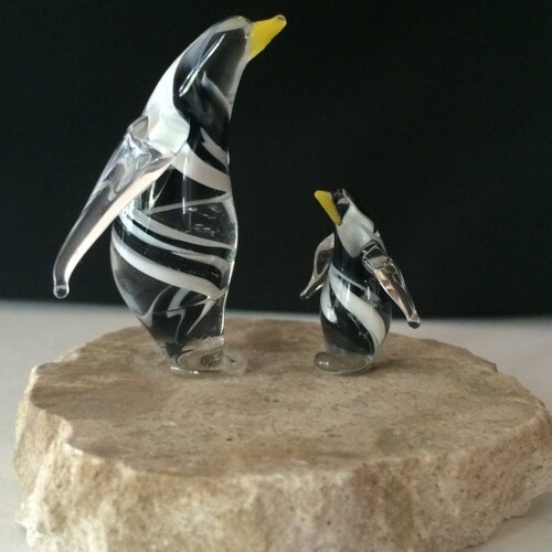 Art & Collectibles Penguin Family Glass Sculpture Made Of Glass Art ...