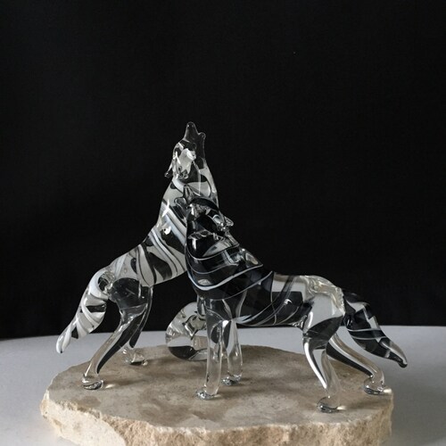 Howling Wolf Handblown Glass Sculpture - Etsy