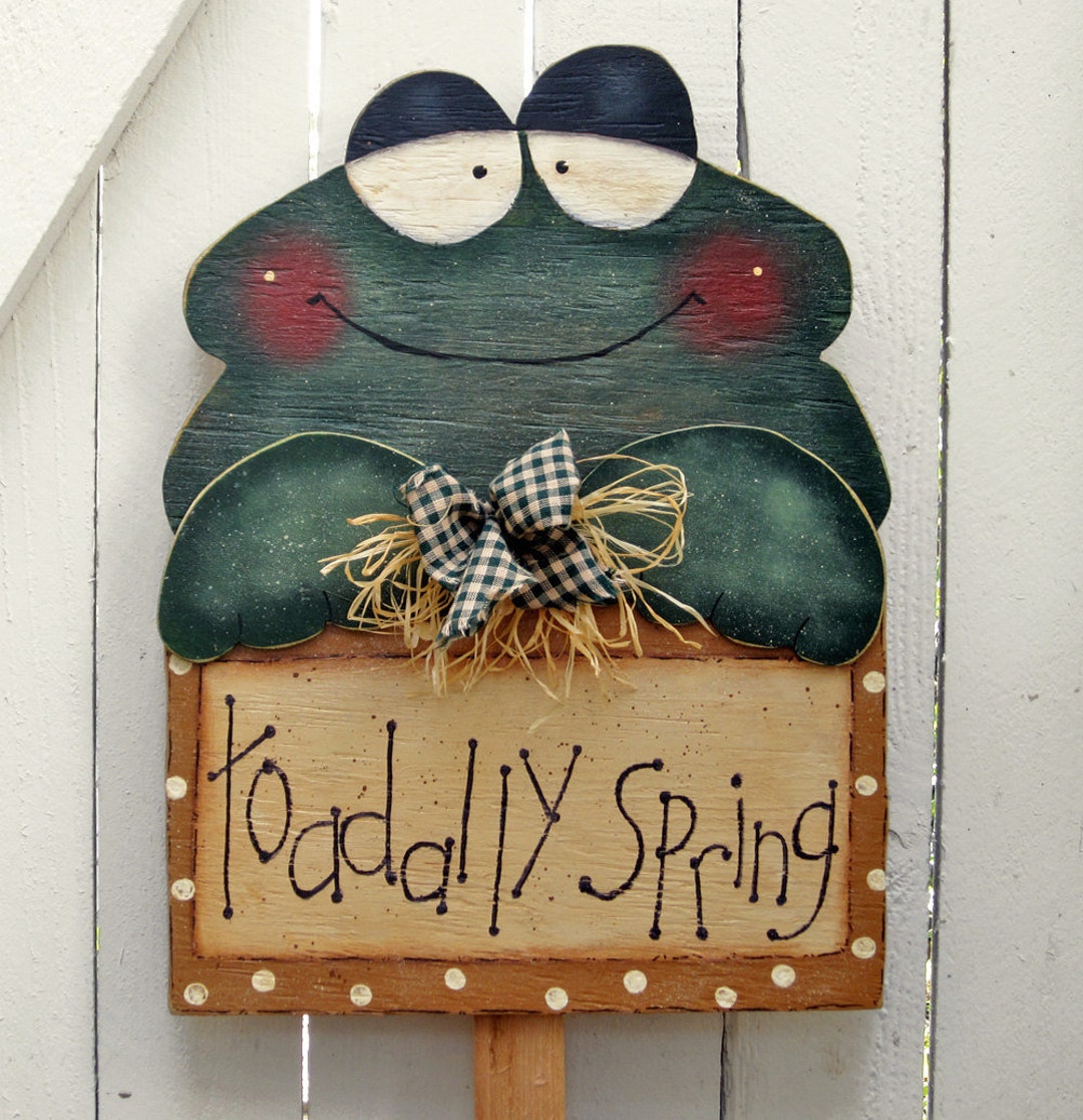 Frog Yard Sign Frog Decor Frog Outdoor Frog Wood Frog Lawn Decor Frog ...