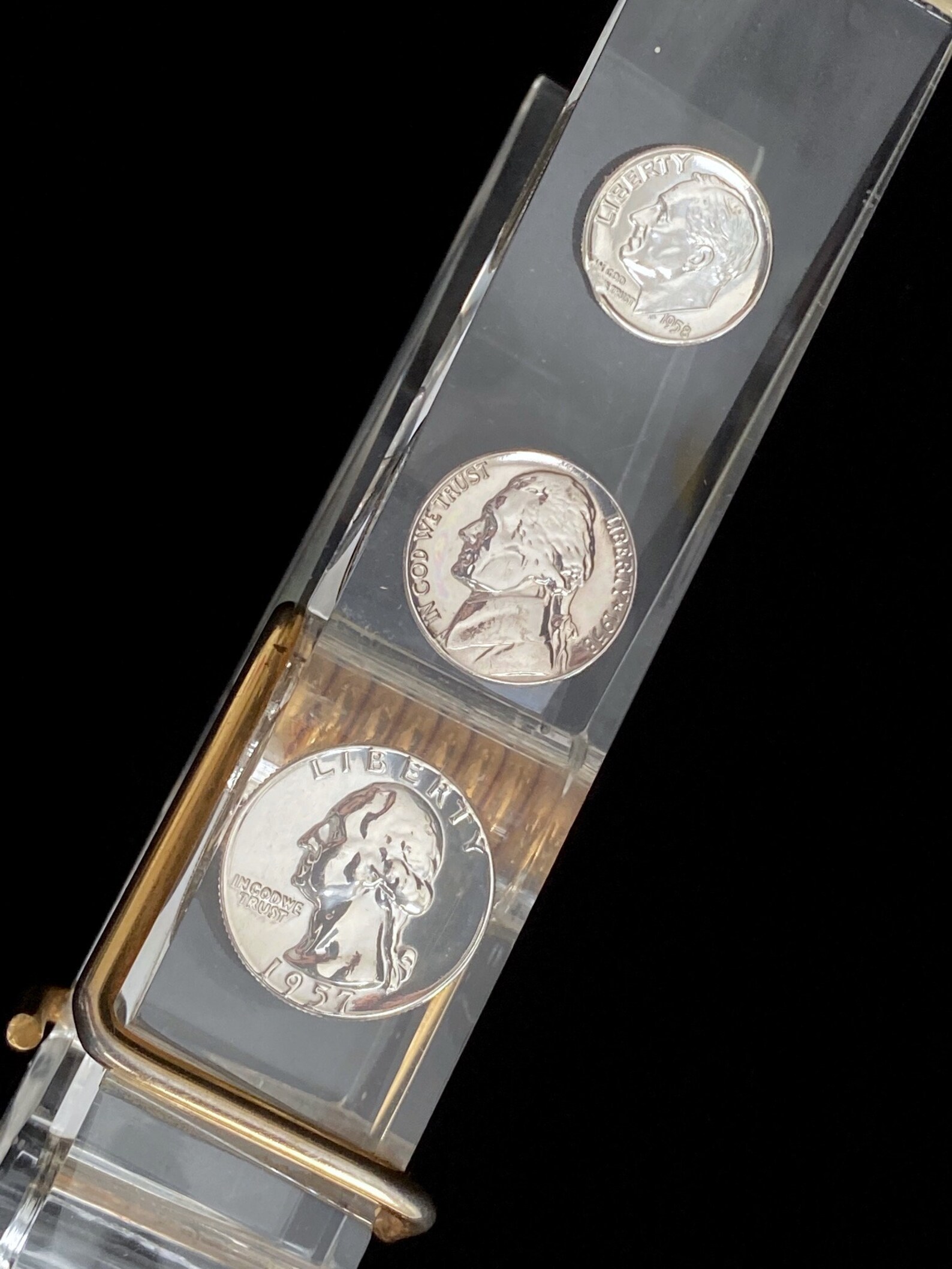 Vintage Mid Century Modern 1950s Large Clothespin Paperweight / Note ...