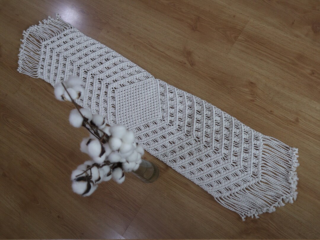 Boho Table Runner, Macrame Farmhouse Decor, Festival Table Decor - Etsy