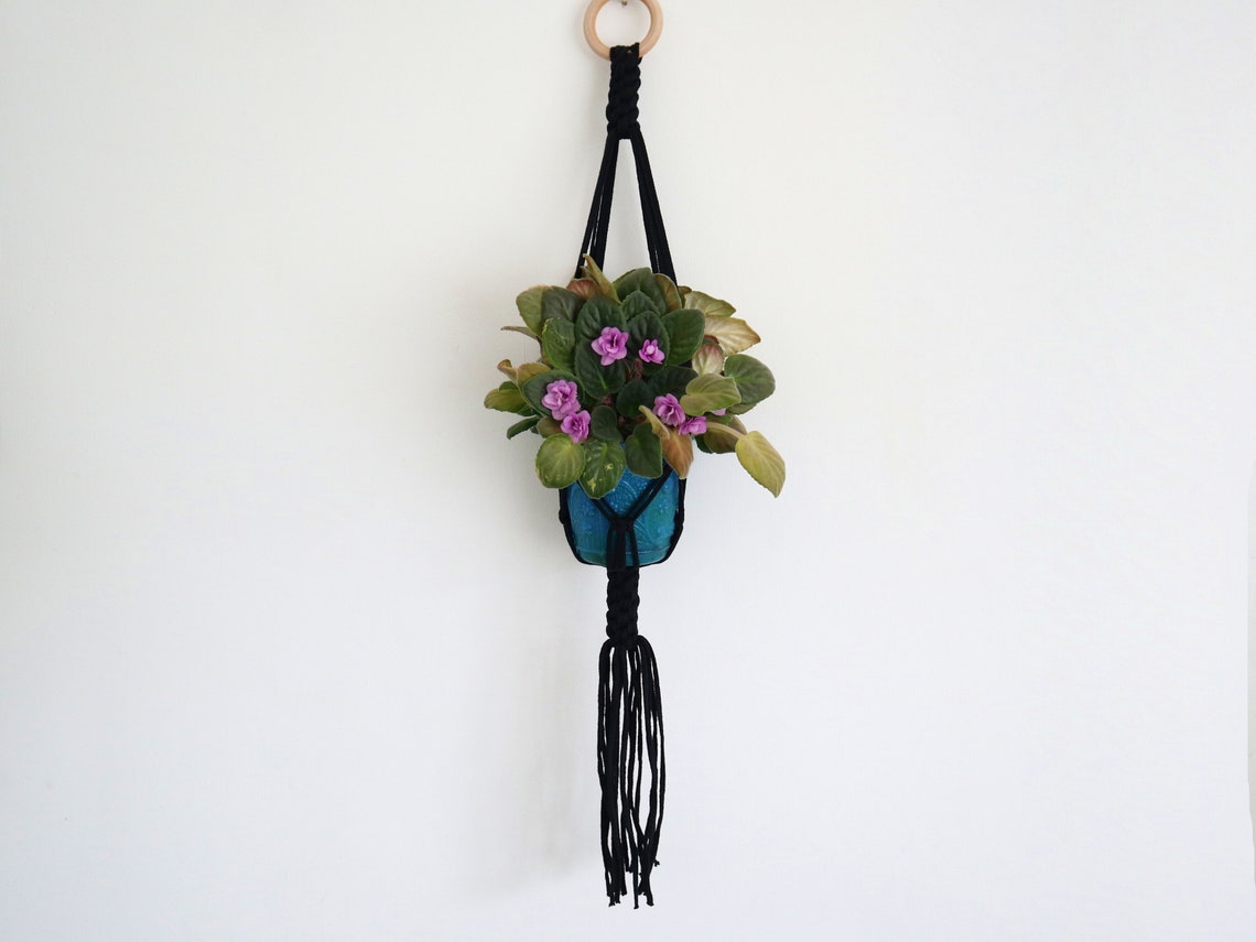 Black Macrame Plant Hanger Indoor Plant Accessories Plant - Etsy