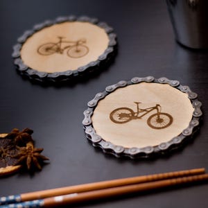 Engraved Bike Chain Coaster - Set of 1, 2, or 4 - 11cm (4.3in) Diameter ...