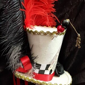 Circus Freakshow White Mini Top Hat Steampunk Cosplay Circus Ticket ...