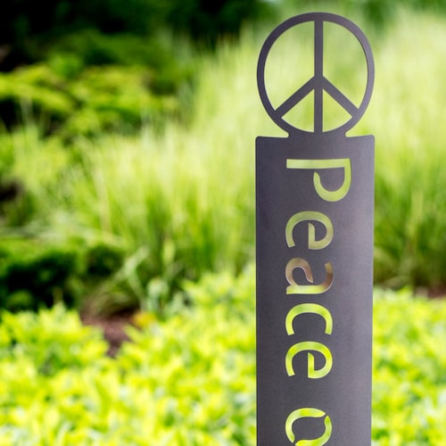 Majestic MFG BIG Peace Post Garden Stake Pole Sign Peace on - Etsy