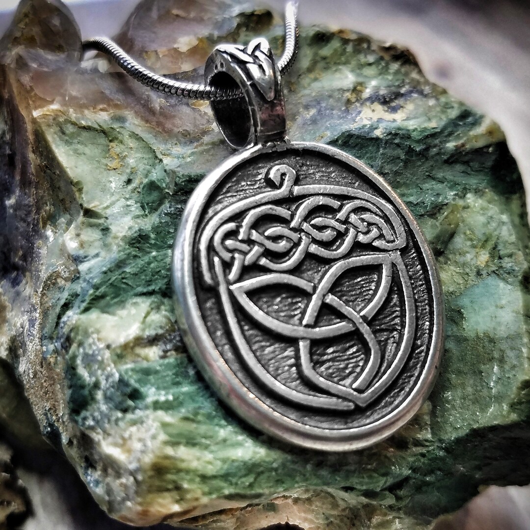 Celtic Knot Acorn Necklace With Fine Pewter Pendant - Irish Acorn, Oak ...